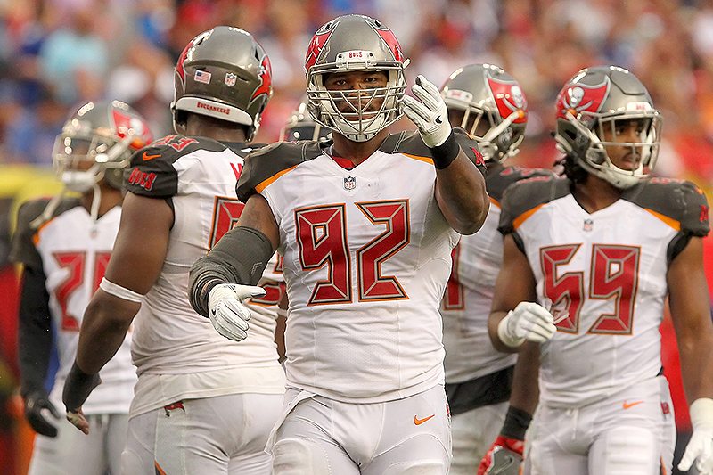 Bucs DE Gholston Looking To Bounce Back From "A Crap Year"