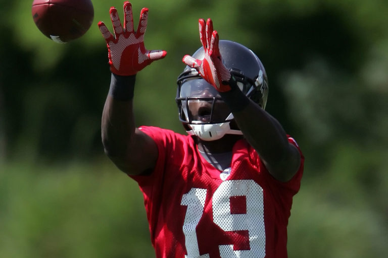 Former Bucs WR Mike Williams Passes Away