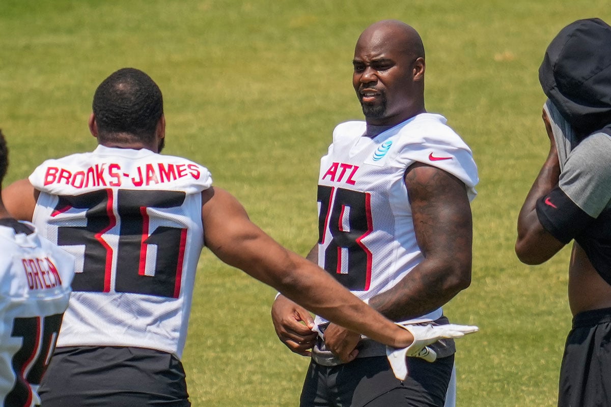 Ranking The NFC South Running Backs: Bucs Better, But Not Best