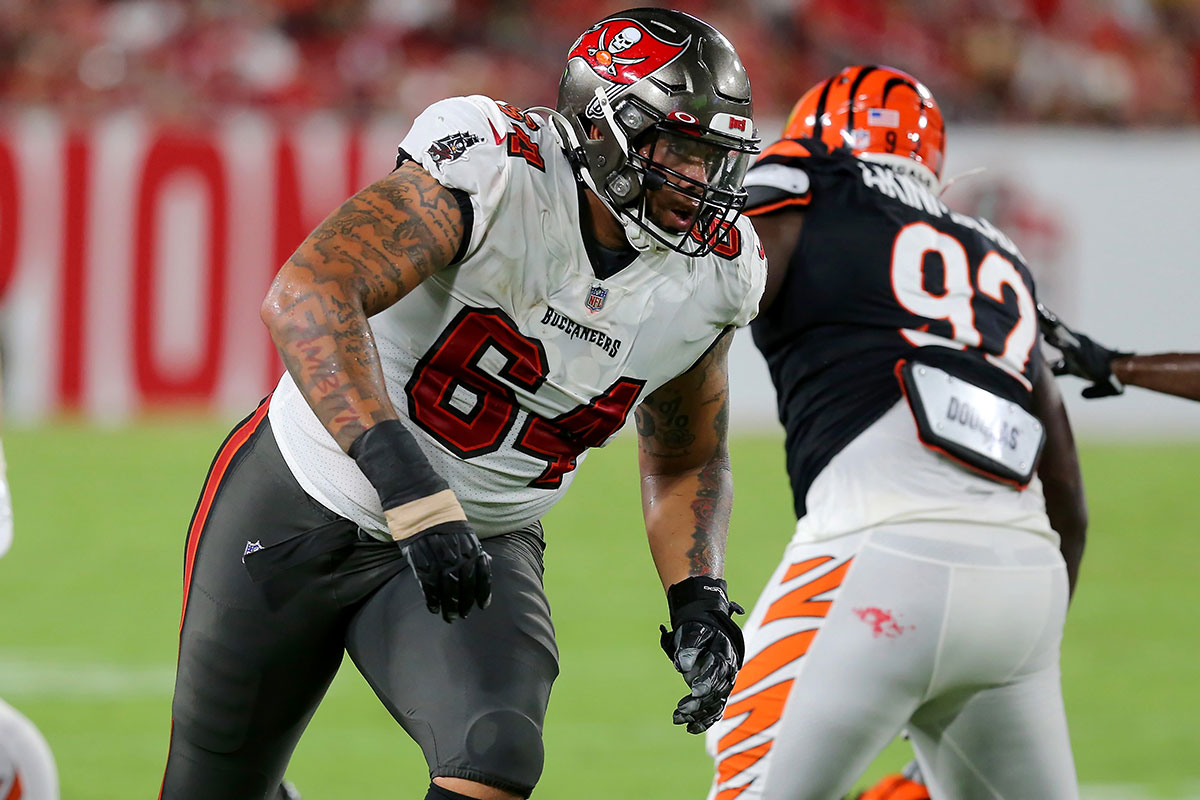 Bucs' Arians Updates Battle For Starting RG Spot Between Cappa, Stinnie