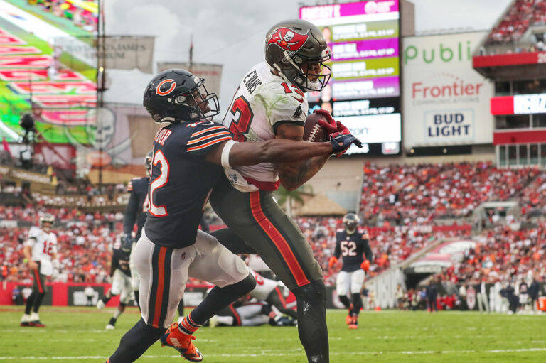 Bucs OT Wirfs On Bears' Mack: "Hopefully The GIFs Can Stop Now"