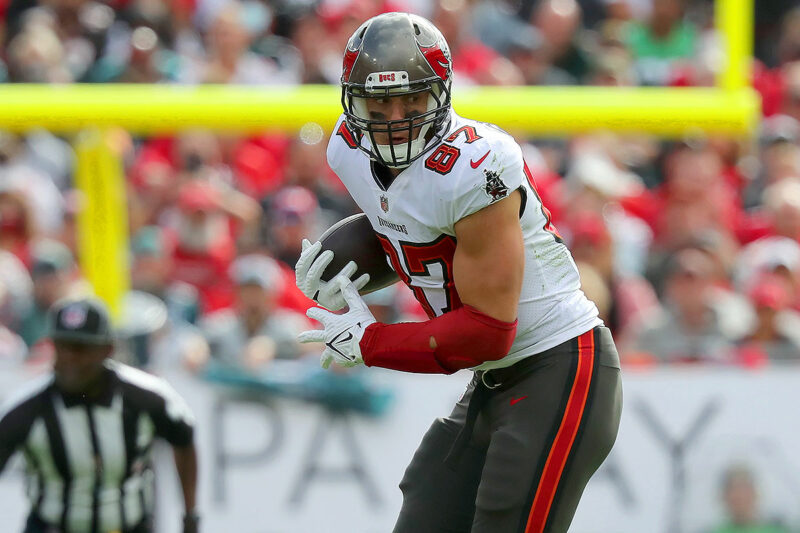 PR Roundtable: Add Any Former Bucs Player To The 2022 Roster