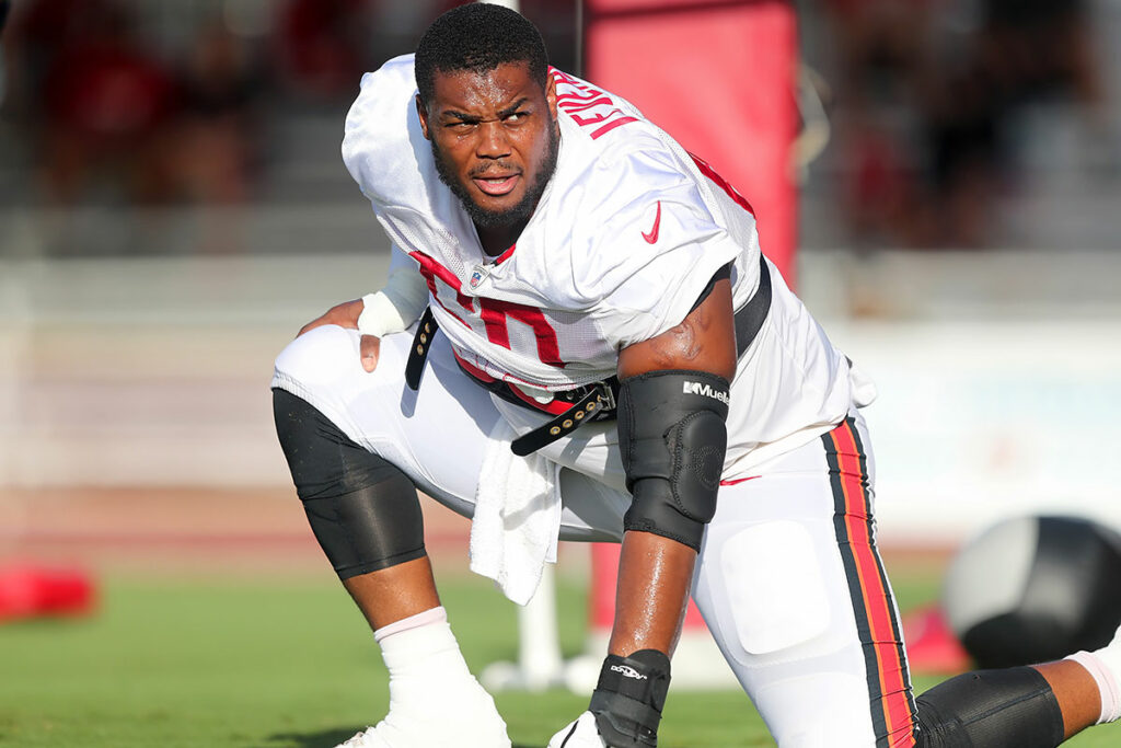 Bucs' Energetic LG Leverett Faces Big Test vs. Donald