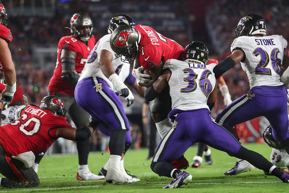 Bucs vs. Ravens Week 8 Snap Count Analysis