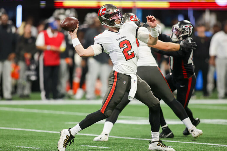 Former Bucs QB Kyle Trask Signs With Division Rival