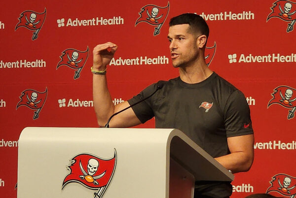 Bucs OC Dave Canales Raves About New Coaches