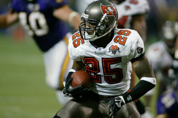 Stanford CB Kyu Blu Kelly A Perfect Fit For Bucs