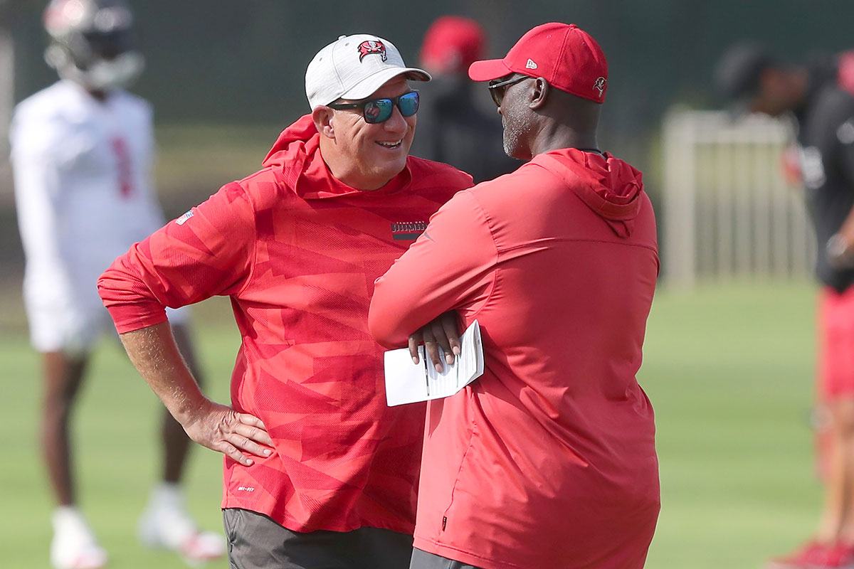 Jason Licht Clear On Feelings About Lavonte David's Future