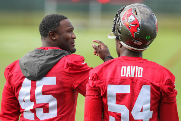 Lavonte David: Devin White's Emotions Got The Best Of Him