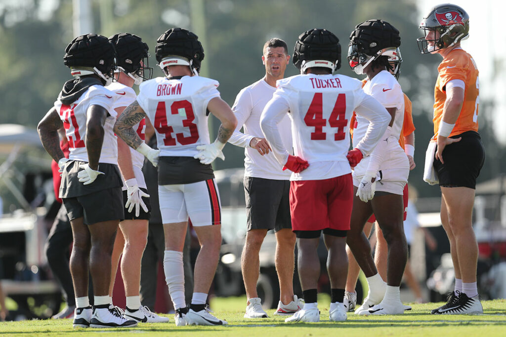 Dave Canales Will Make Sure Bucs Have A Better Run Game