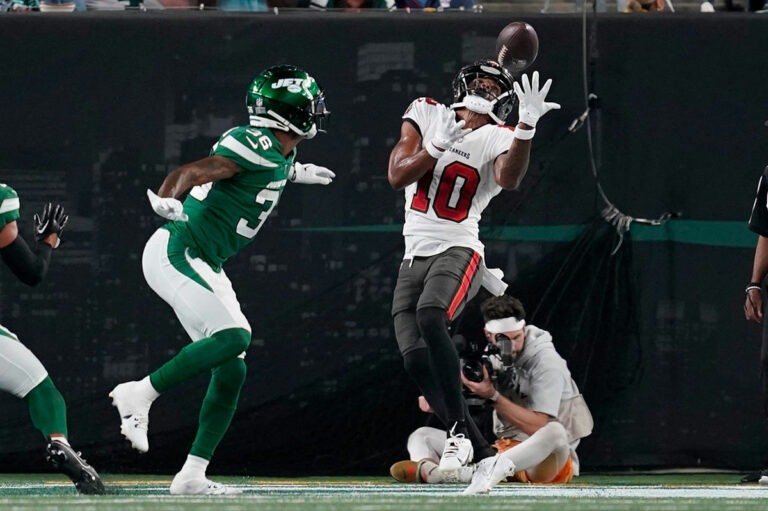 Bucs Mailbag: Is Trey Palmer WR3?