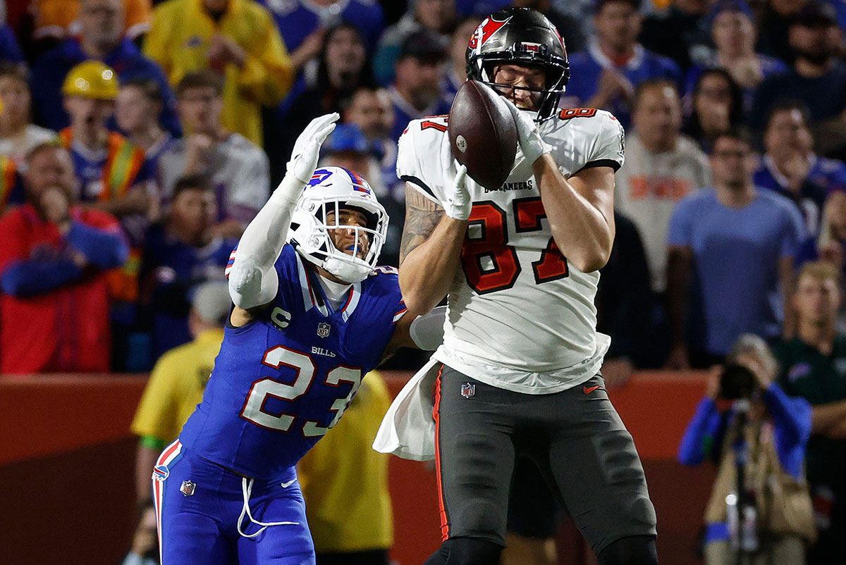 Where Each Bucs Player Can Improve In 2024: WRs, TEs