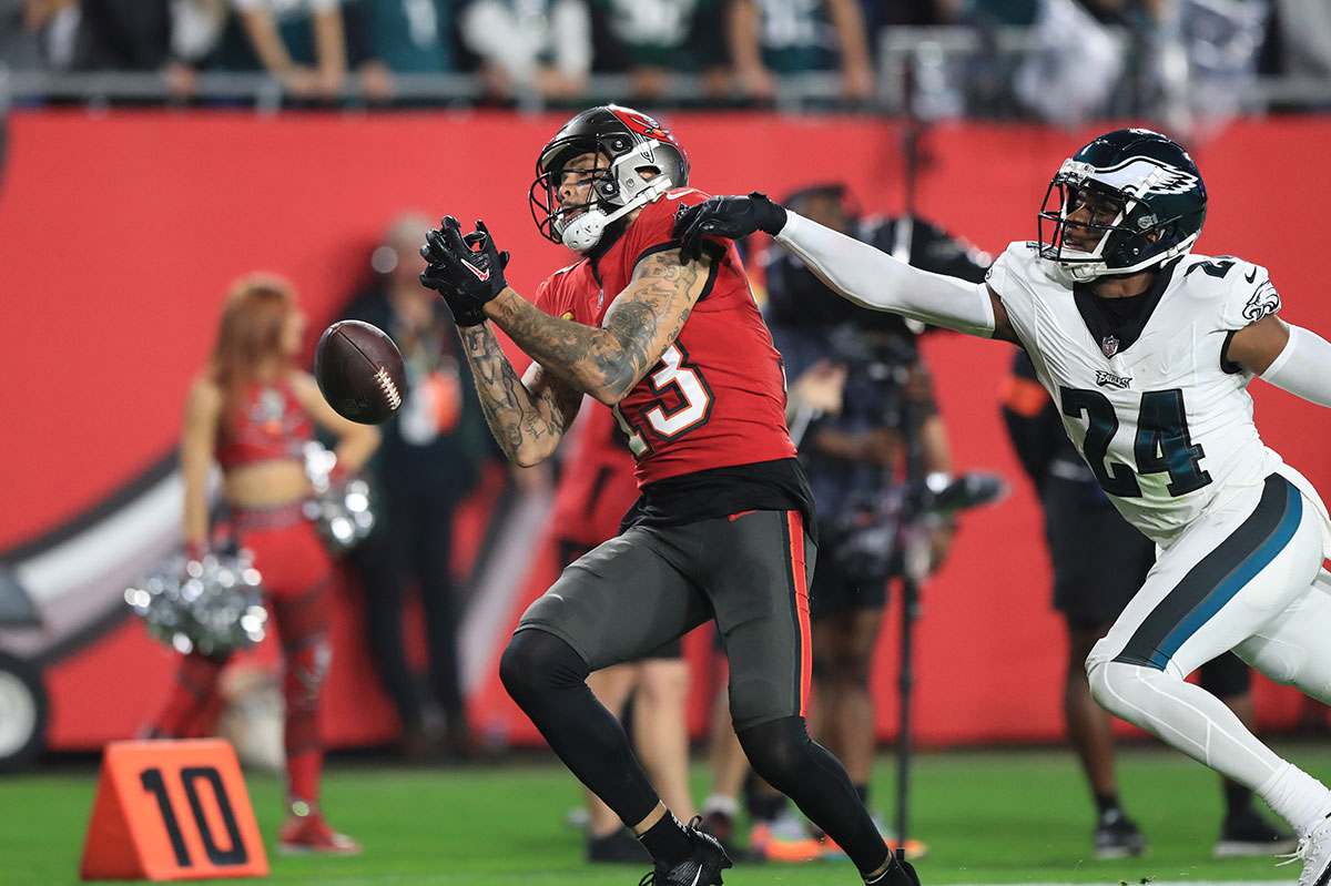 2-Point Conversion: Todd Bowles' Defensive Masterpiece vs. Eagles | Pewter Report