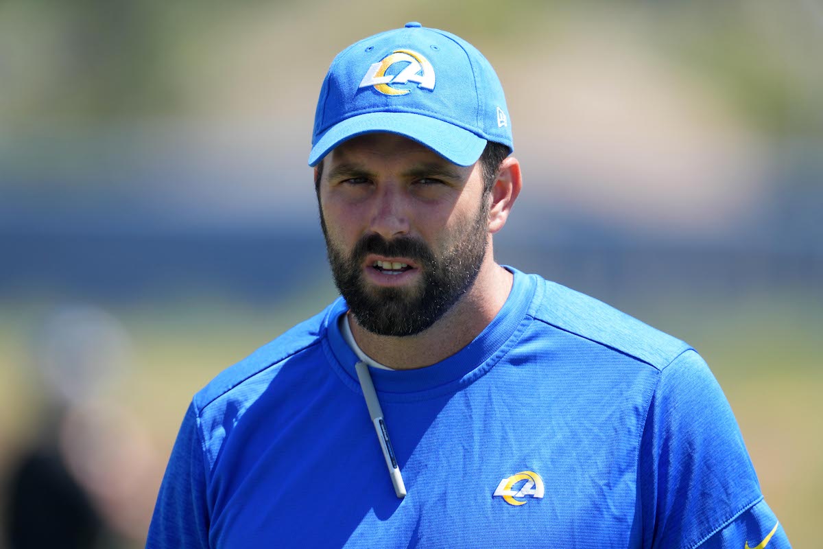 Bucs Hire New Offensive Line Coach