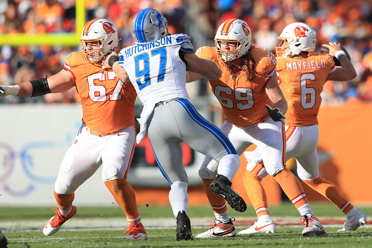 Cody Mauch Is Bigger, Stronger, And Comfortable As Bucs RG