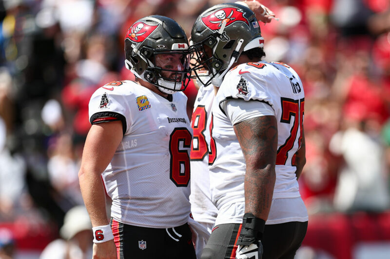 Bucs Offense Finally Gets Its Flowers