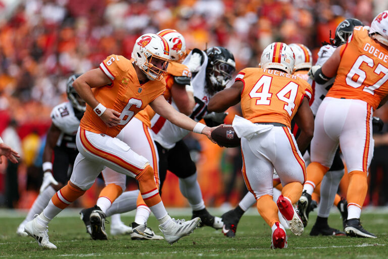 Week 8 Snap Count Analysis: Bucs vs. Falcons