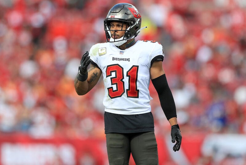 Bucs Restructure Antoine Winfield Jr.'s Contract