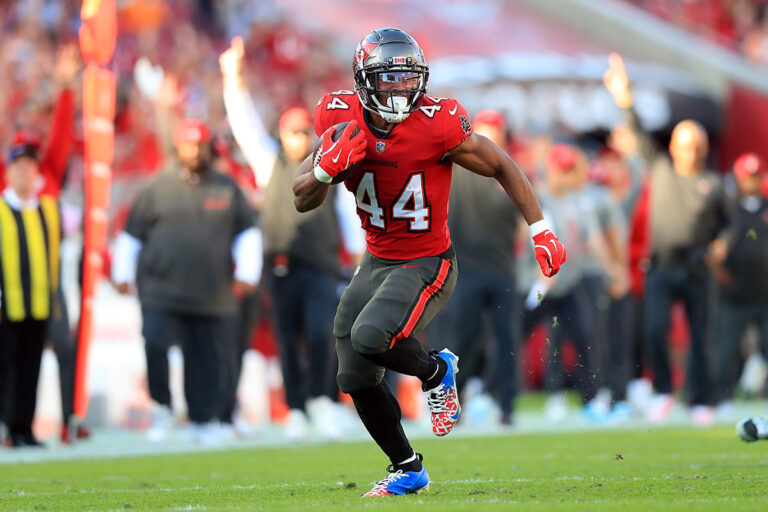 There Is Room For All 3 RBs In Bucs' Run Game