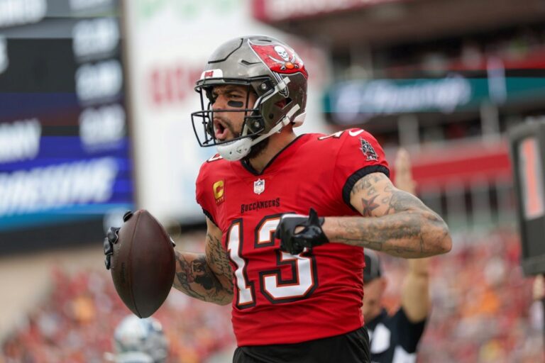 Bucs Make Another Big Throwback Uniform Announcement
