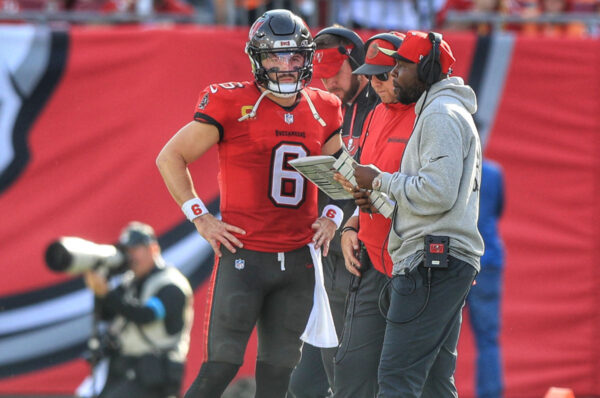 Bucs vs. Commanders: Pewter Preview For Wild Card Weekend