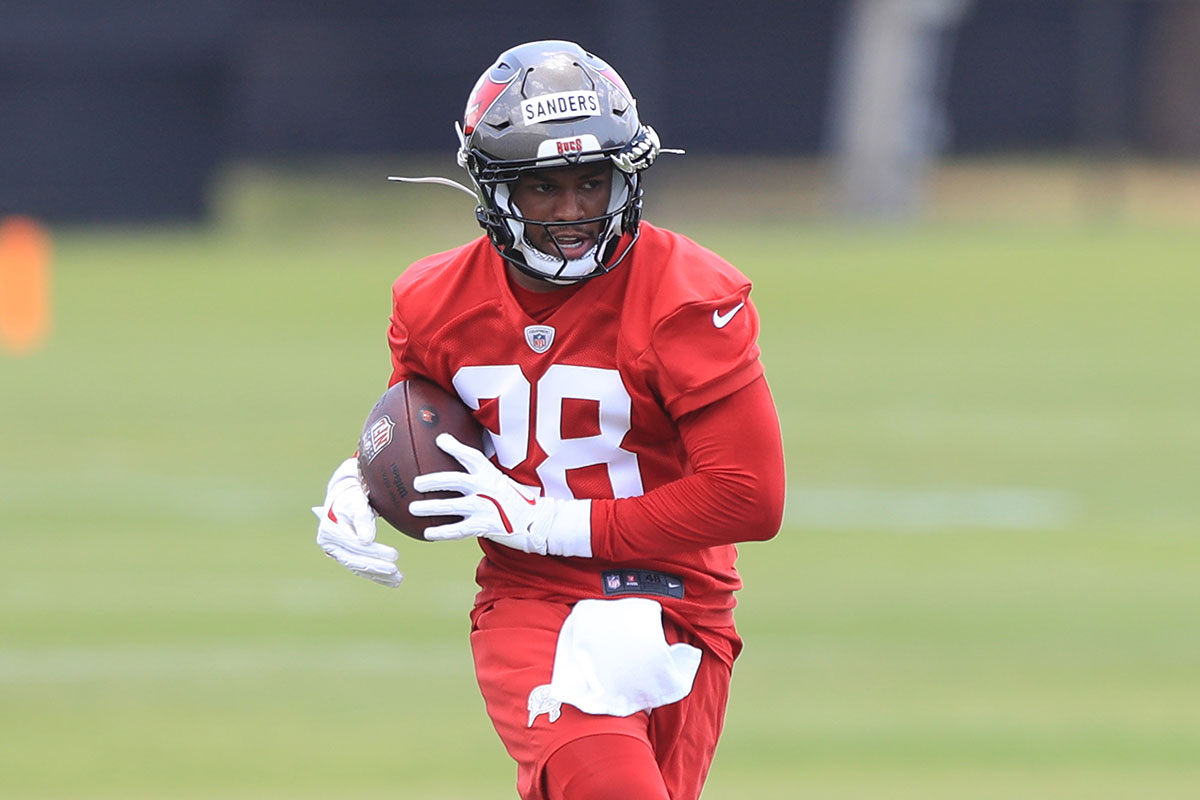 Shilo Sanders Makes Strong First Impression At Bucs Rookie Mini-Camp