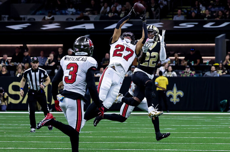 Bucs Sign Zyon McCollum To Contract Extension