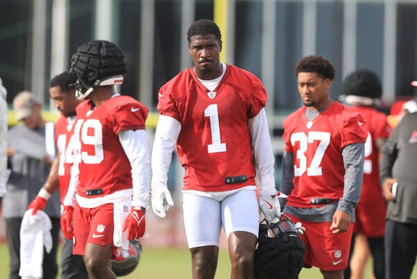 Bucs Camp Insider 8-2: Competitive 2-Point Period Ends Another ...
