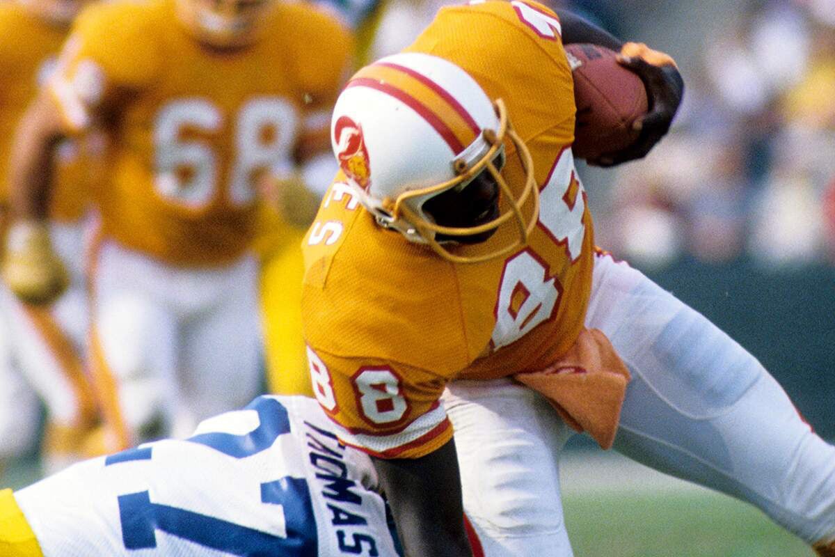 Jimmie Giles Relives Greatest Moments, Bucs' First Taste Of Winning