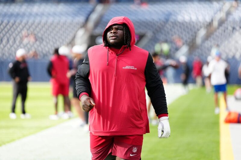 Bucs’ Big Man Elijah Simmons Brings Size And Power To Tampa Bay’s Defense