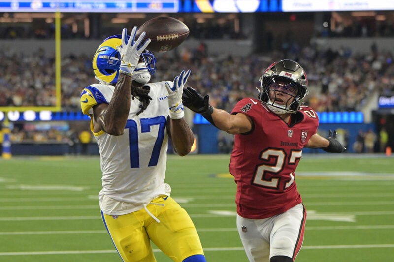 Bucs Completely Outclassed In 34-7 Loss To Rams