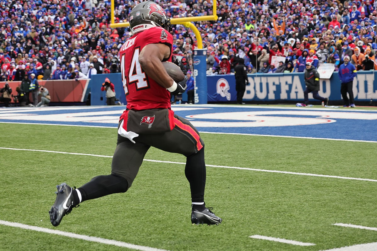Pewter Report Podcast: Sean Tucker Time In Tampa Bay?