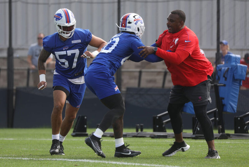 Bucs Hire New Defensive Line Coach